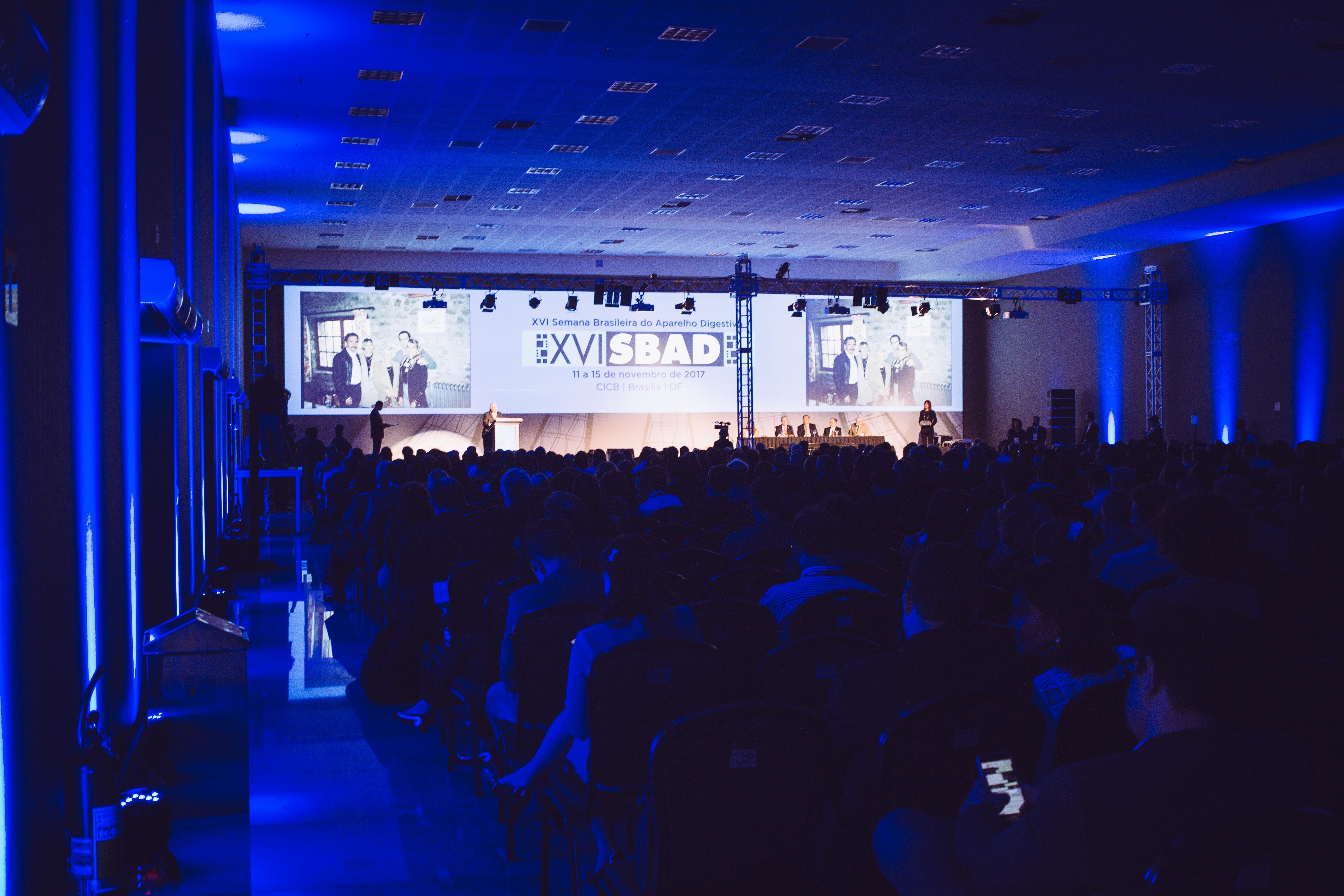 Agradecimento, homenagem e humor marcam a abertura da XVI SBAD ...