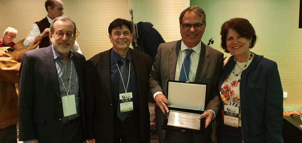 Veja como foi o coquetel dançante do XXIX Gastren-Rio – Associação de ...